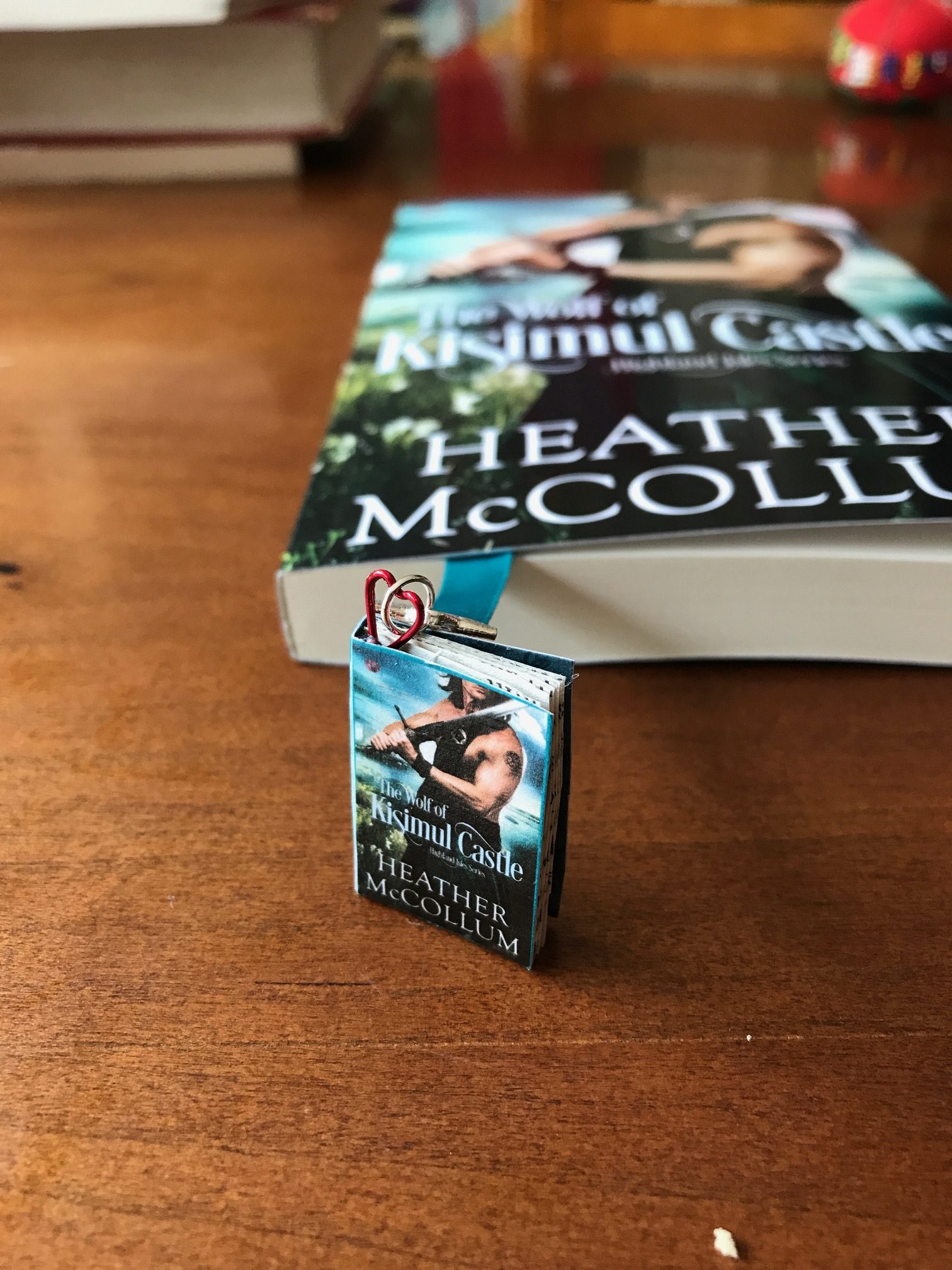 DIY Tiny Books - Heather McCollum